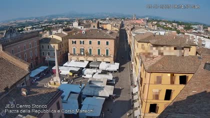 Iesi - Piazza della Repubblica, Italia - Cámaras web, webcam